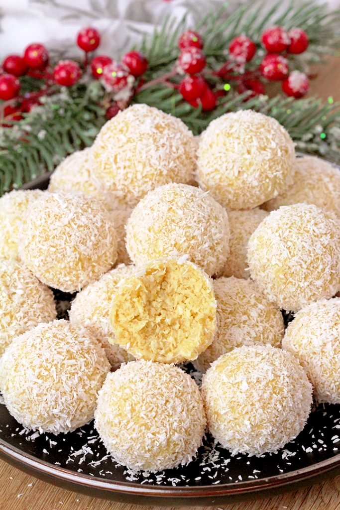 Easy Christmas Pineapple Balls - Sweet Spicy Kitchen